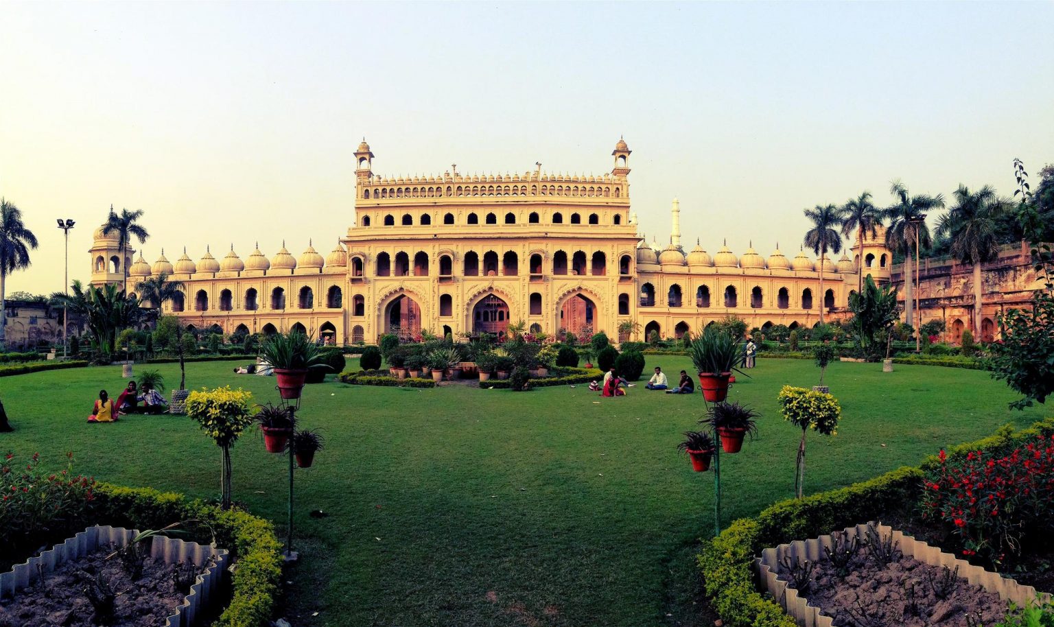 Touring The Magnificent Historical Monuments Of Lucknow